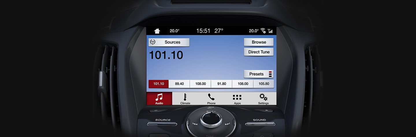 How to control your radio and CD player with 3 – Ford Cambodia