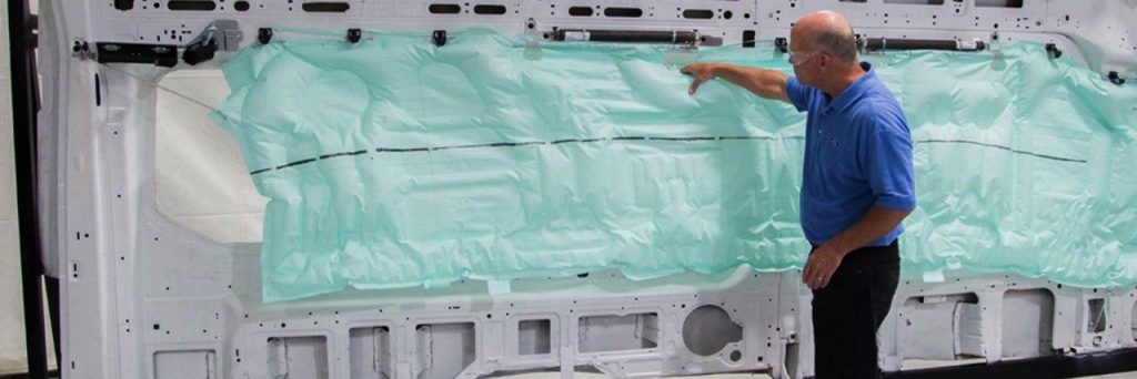 2018 Ford Transit | Technology – Ford Cambodia